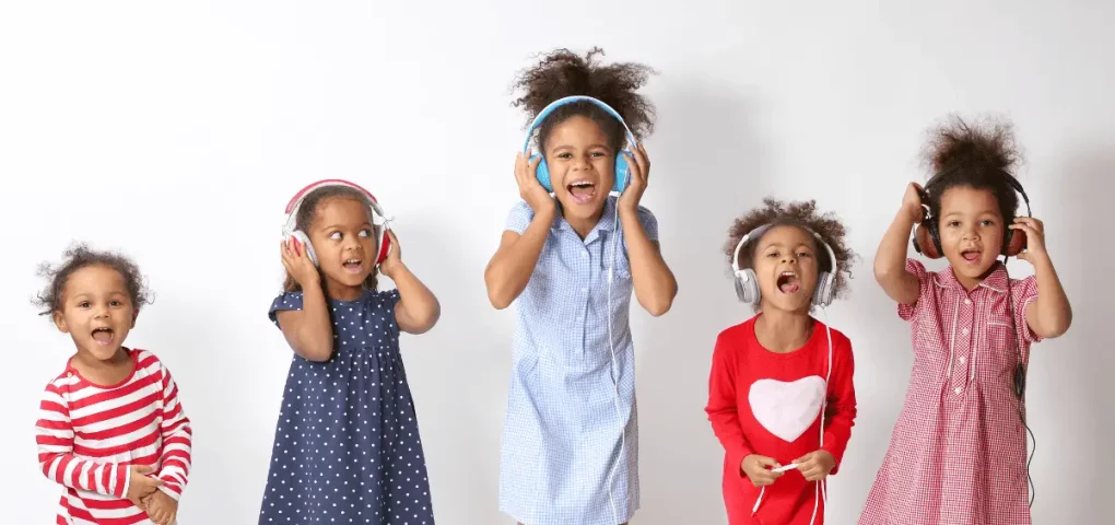 25 Funny Songs For Kids And Preschoolers | AllThingsChildcare
